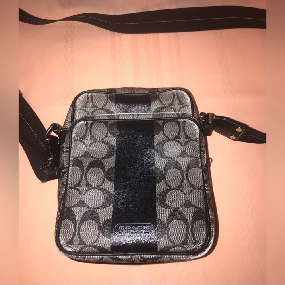 Coach Blk/ Gray W Measurements Shoulder/Crossbody Uni… - Gem